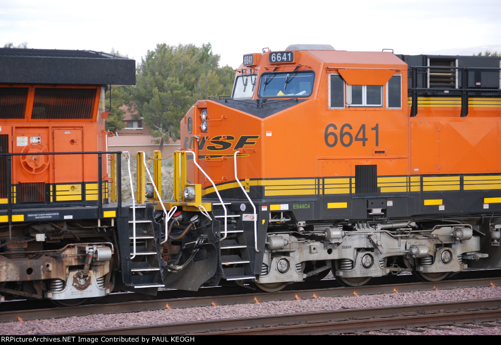BNSF 6641 heads eastbound pulling a Z-Train into the BNSF Barstow yard as a # 3 unit.